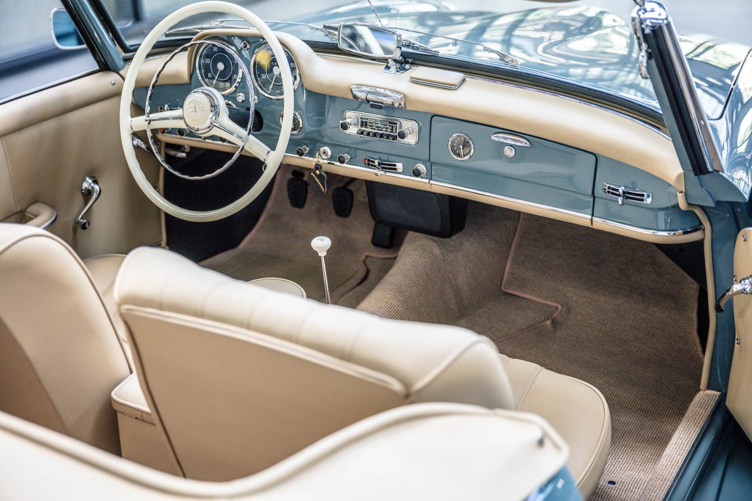 Mercedes 190SL (1956) | DRIVERSHALL