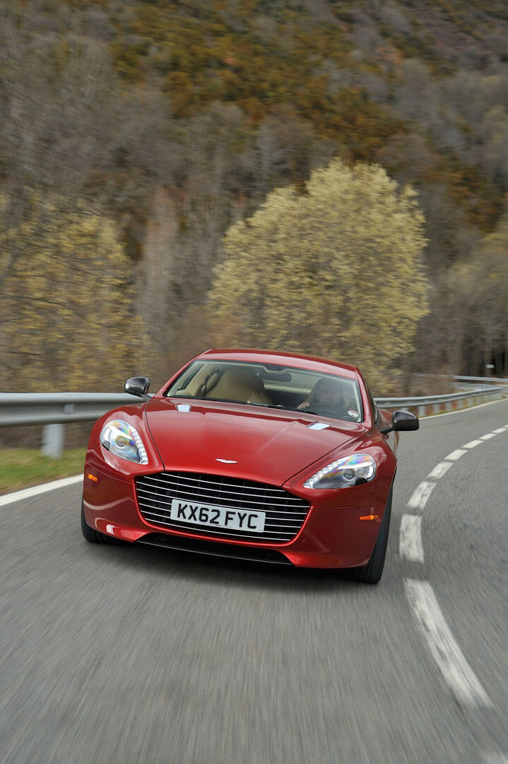 Aston Martin Rapide | DRIVERSHALL