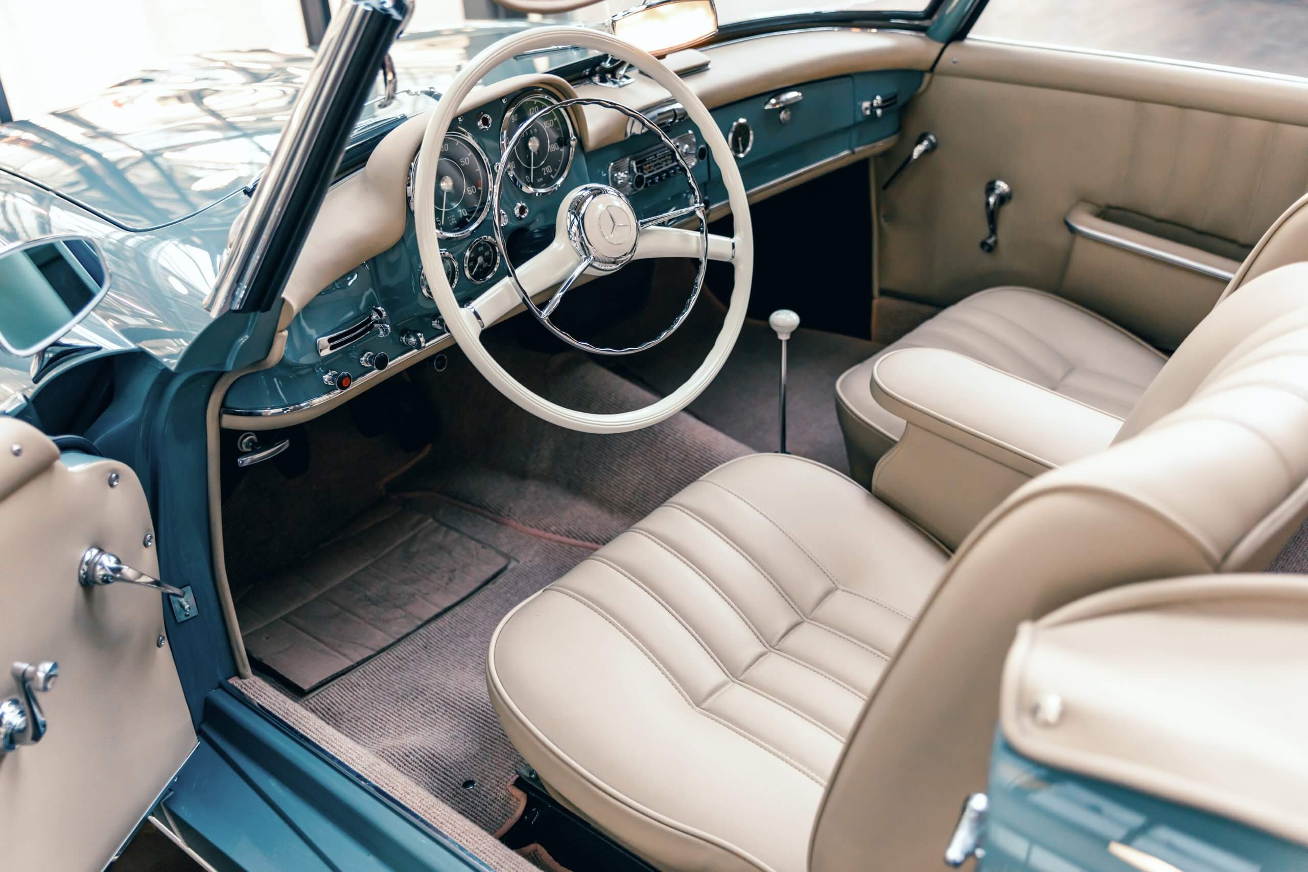 Mercedes 190SL (1956) | DRIVERSHALL