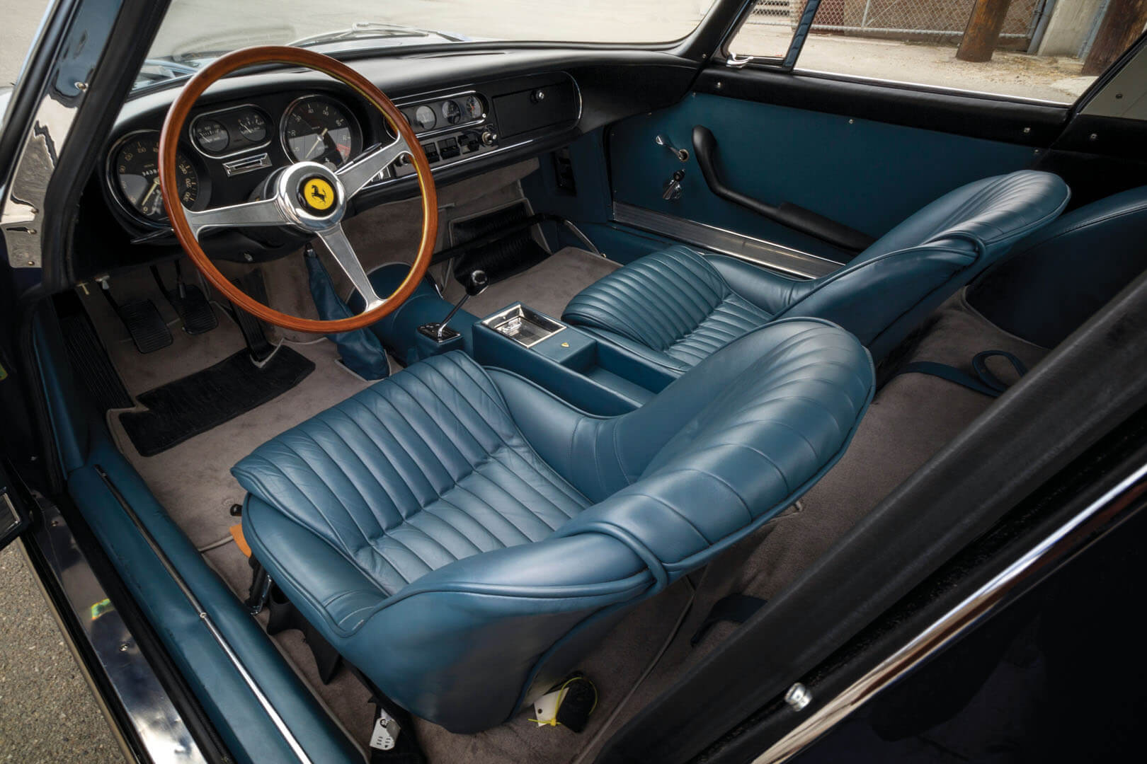 The Prettiest Berlinetta: Ferrari 275 GTB | DRIVERSHALL