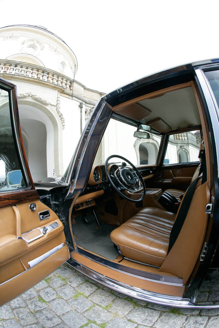 The Pullman Story: Driving the Werkspanzer Prototyp - Drivers Hall